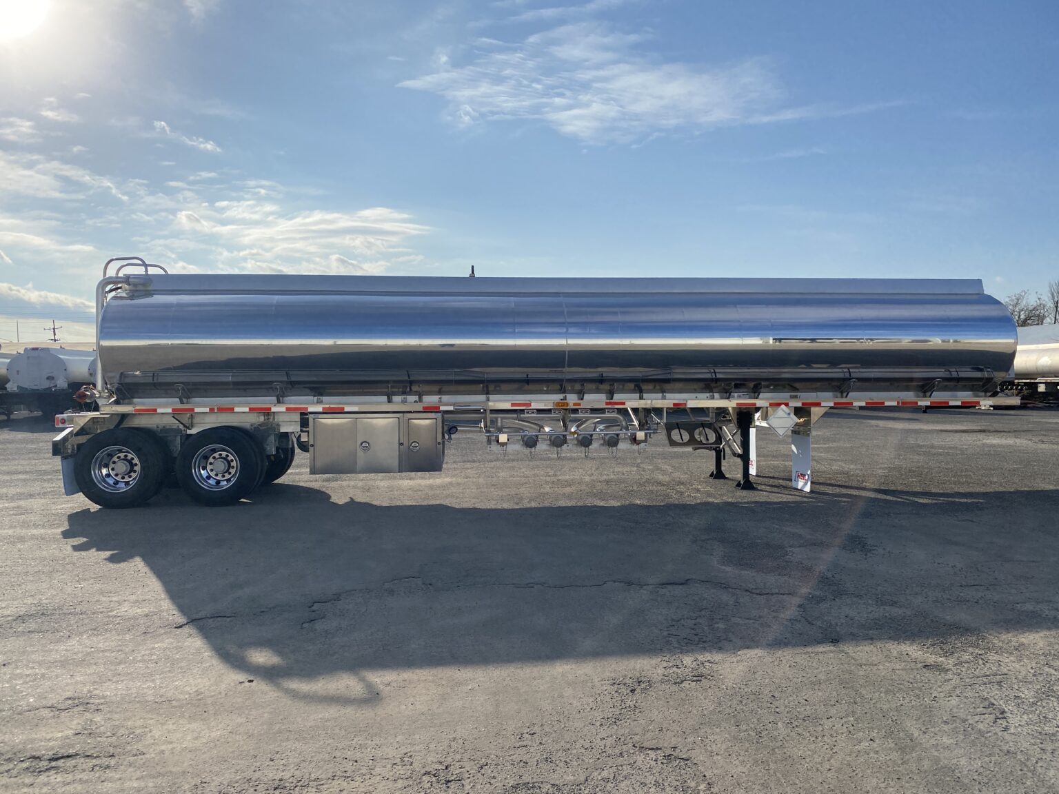 Featured Trailer – 2023 Heil Cardinal | Werts Welding & Tank Service, Inc.